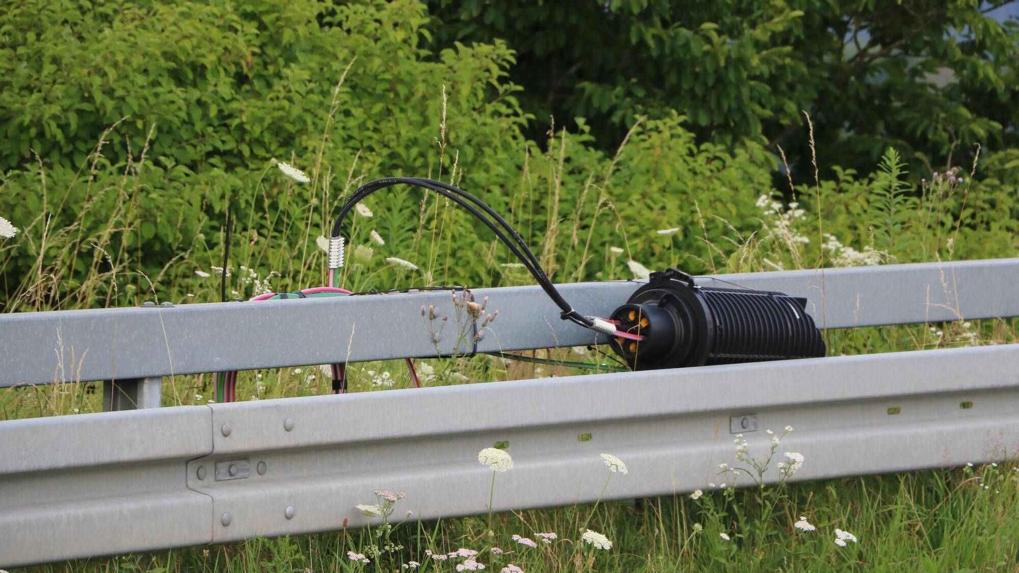 Warum ein Telekom-Kabel seit Langem frei zugänglich über ein ...