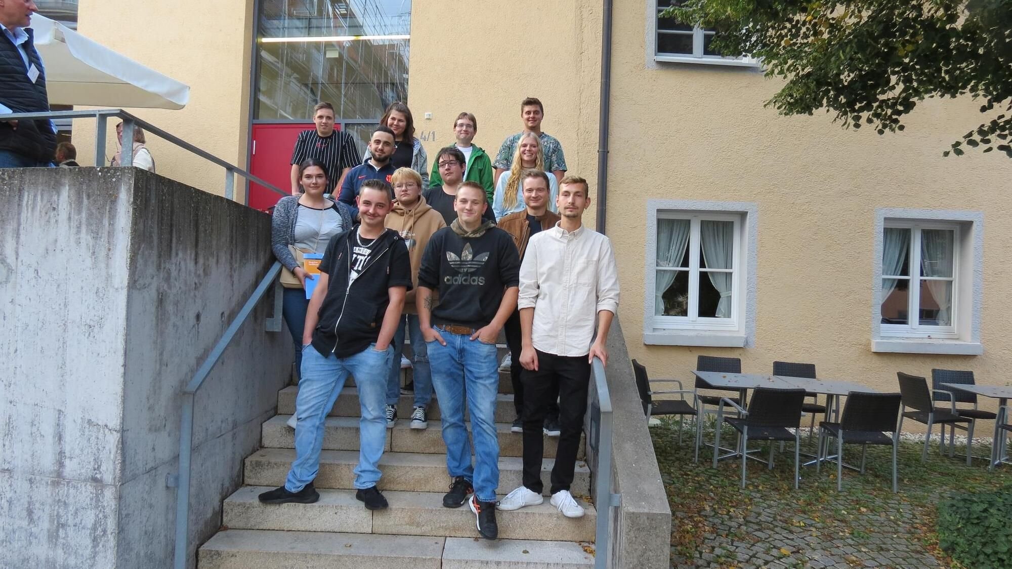 21 Azubis machten ihren Abschluss