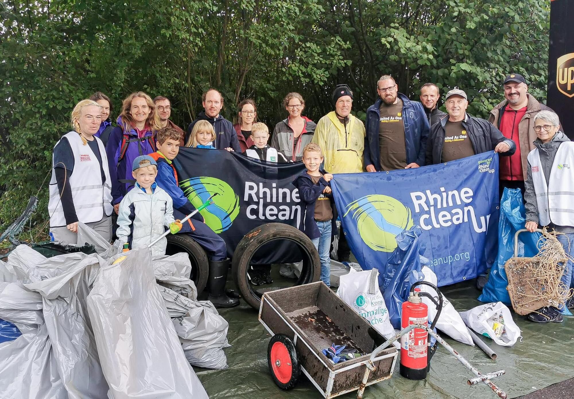 Rekord Müllaufkommen beim Rhine-Clean-Up-Tag in Friedrichshafen