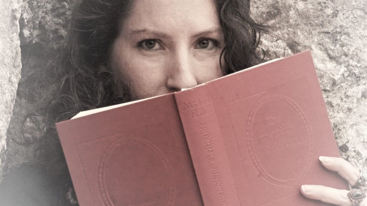 Sarah Backes veröffentlicht düsteren Thriller