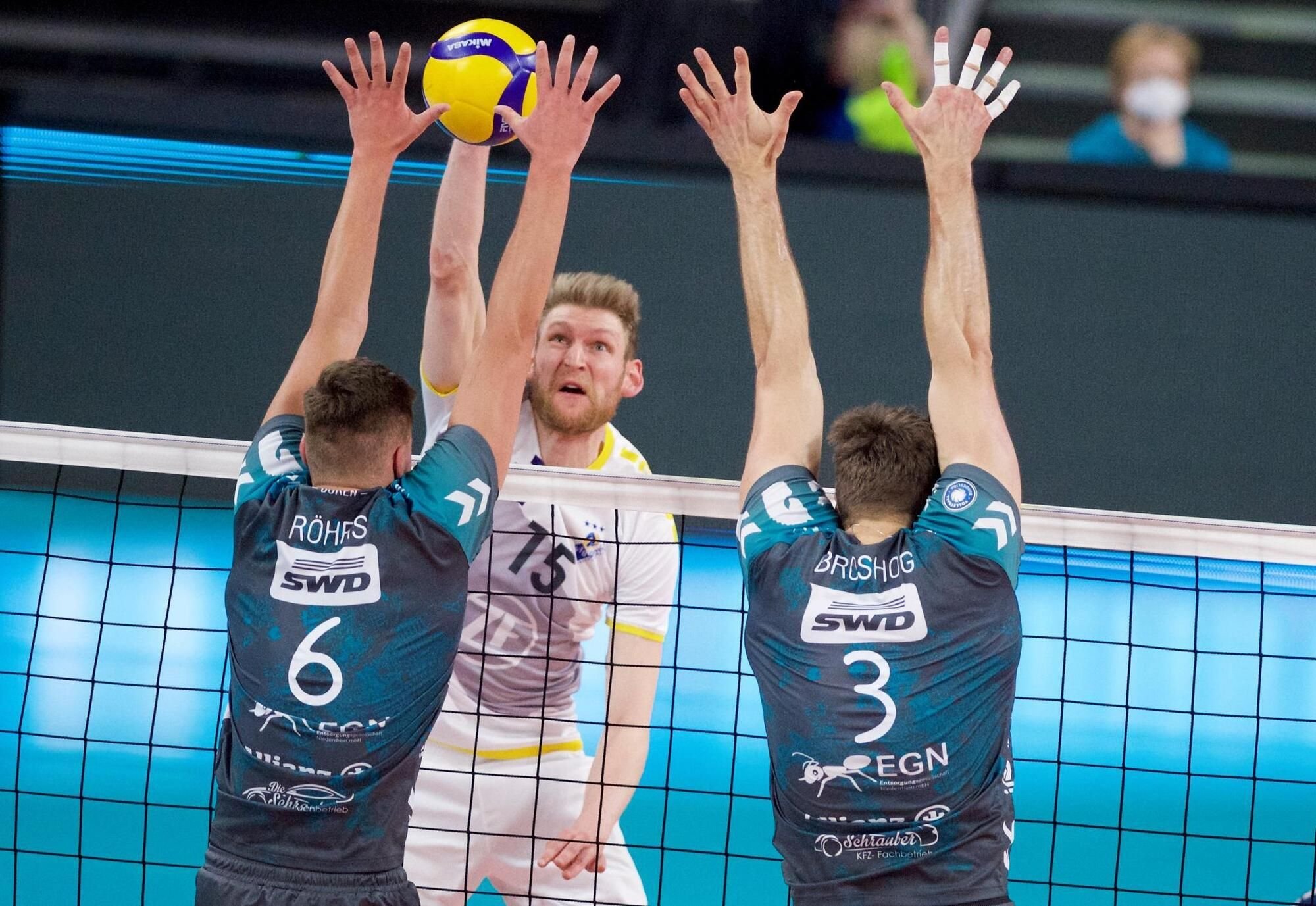 Simon Hirsch strebt beim VfB Friedrichshafen eine Premiere an