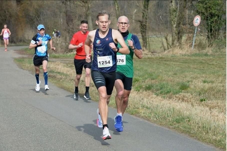 Niederwangener Philipp Groll läuft persönliche Bestzeit