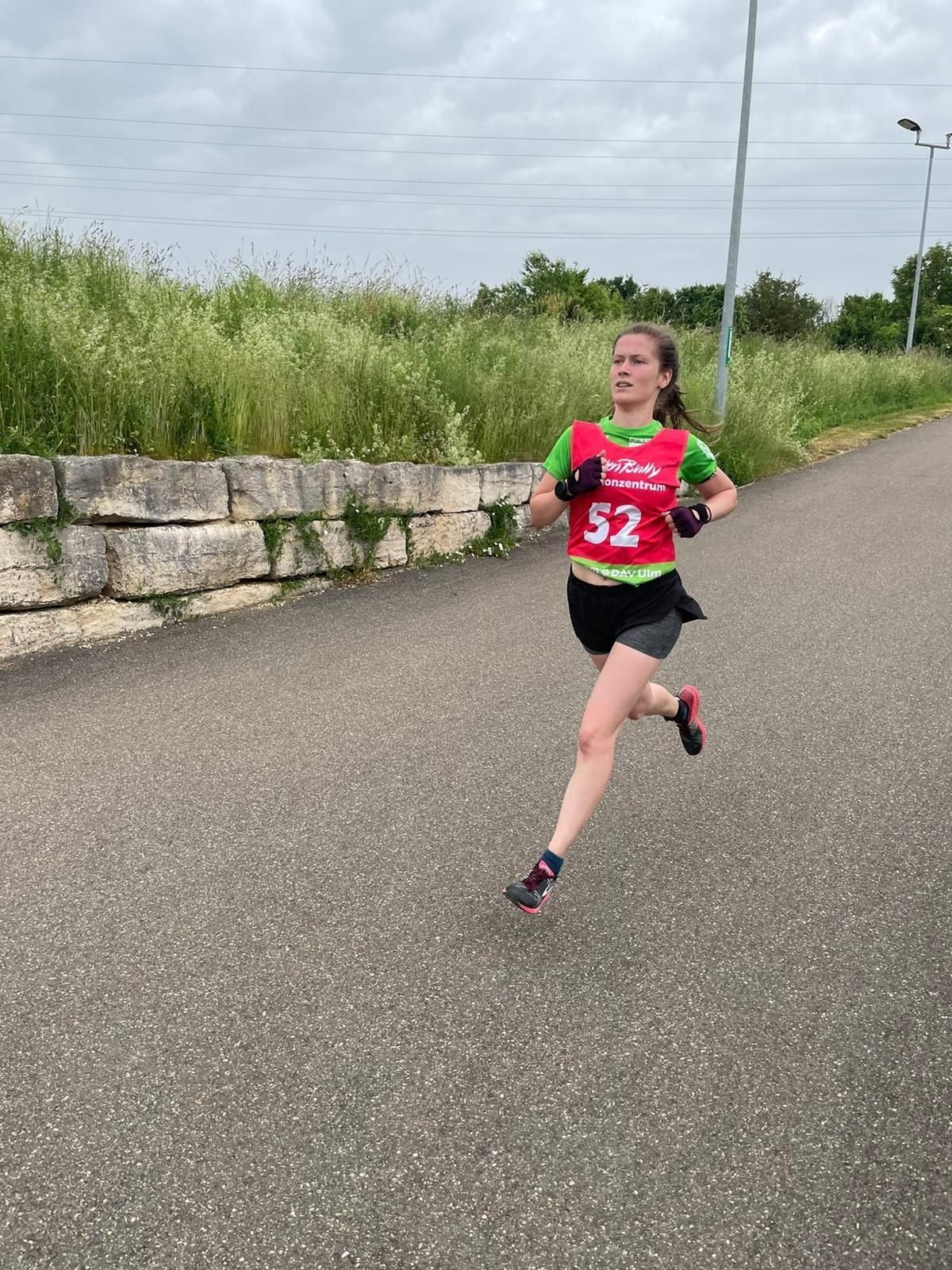 Anja Fischer holt zum Auftakt Doppelgold