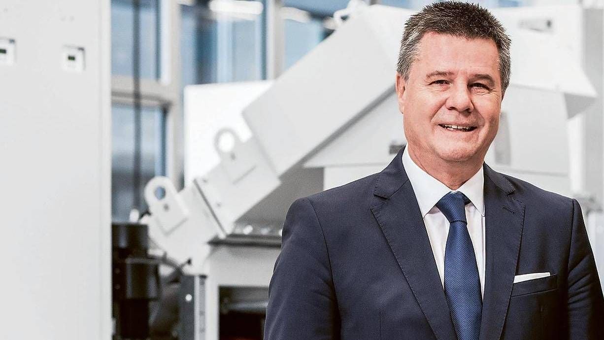 Knoll kritisiert Schließung der Geburtenstation