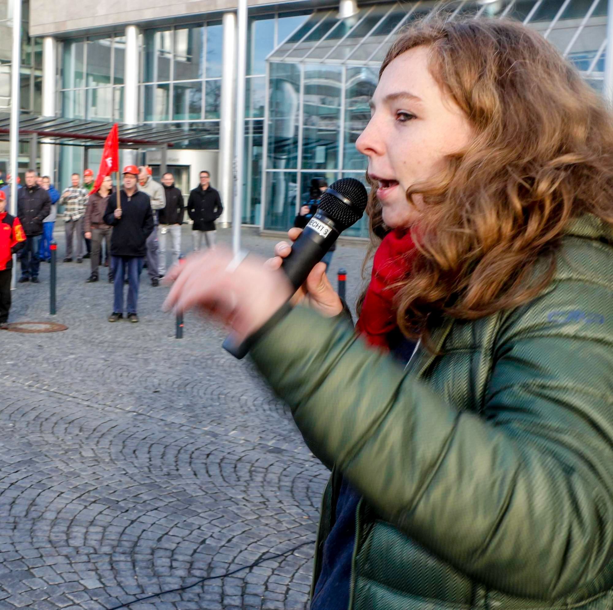 Helene Sommer: Einen MTU-Motor kann man nicht im Wohnzimmer montieren