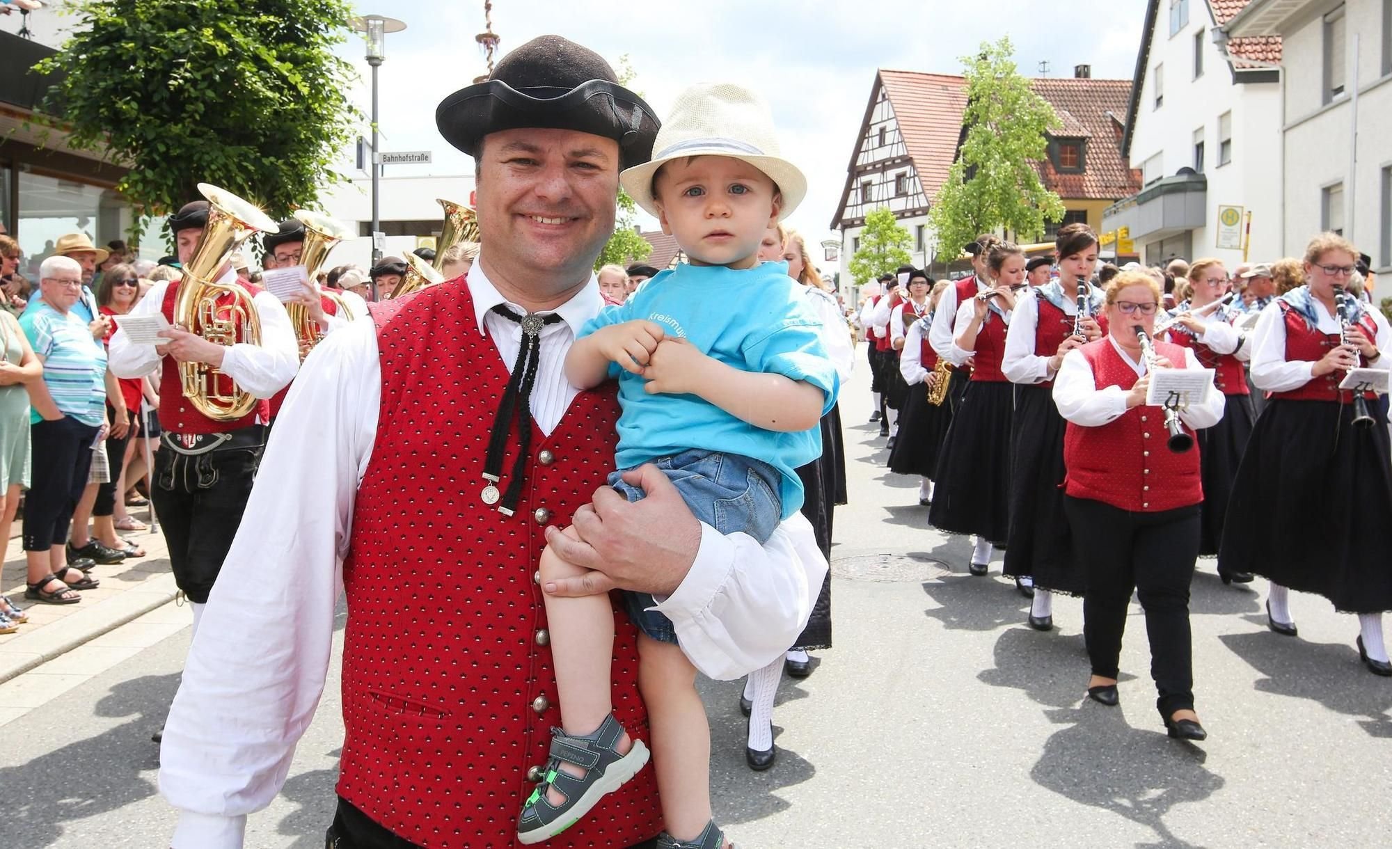 Neuer Dirigent heißt Marc Lutz