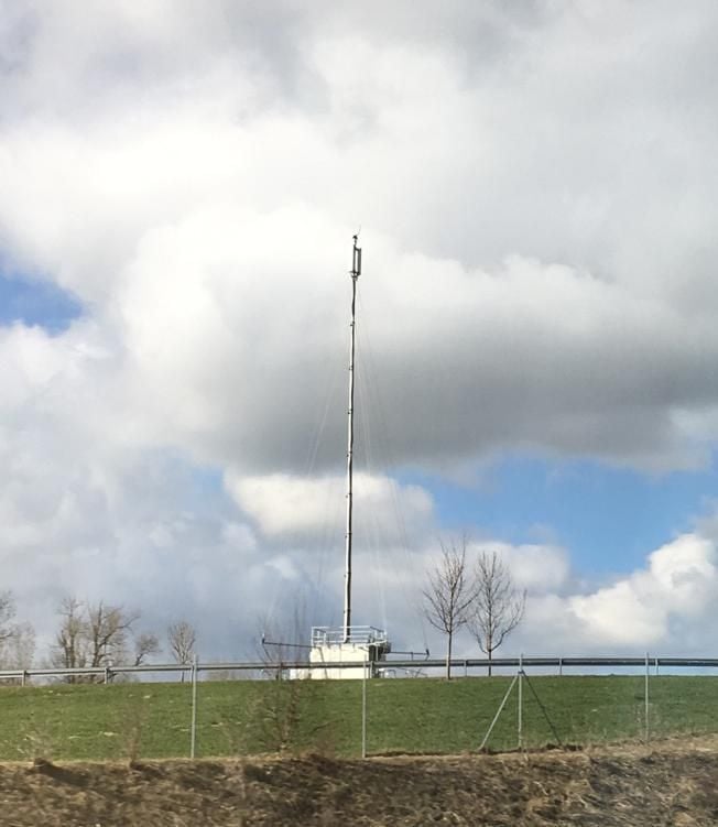 Vodafone baut provisorischen Sendemasten an A96 auf