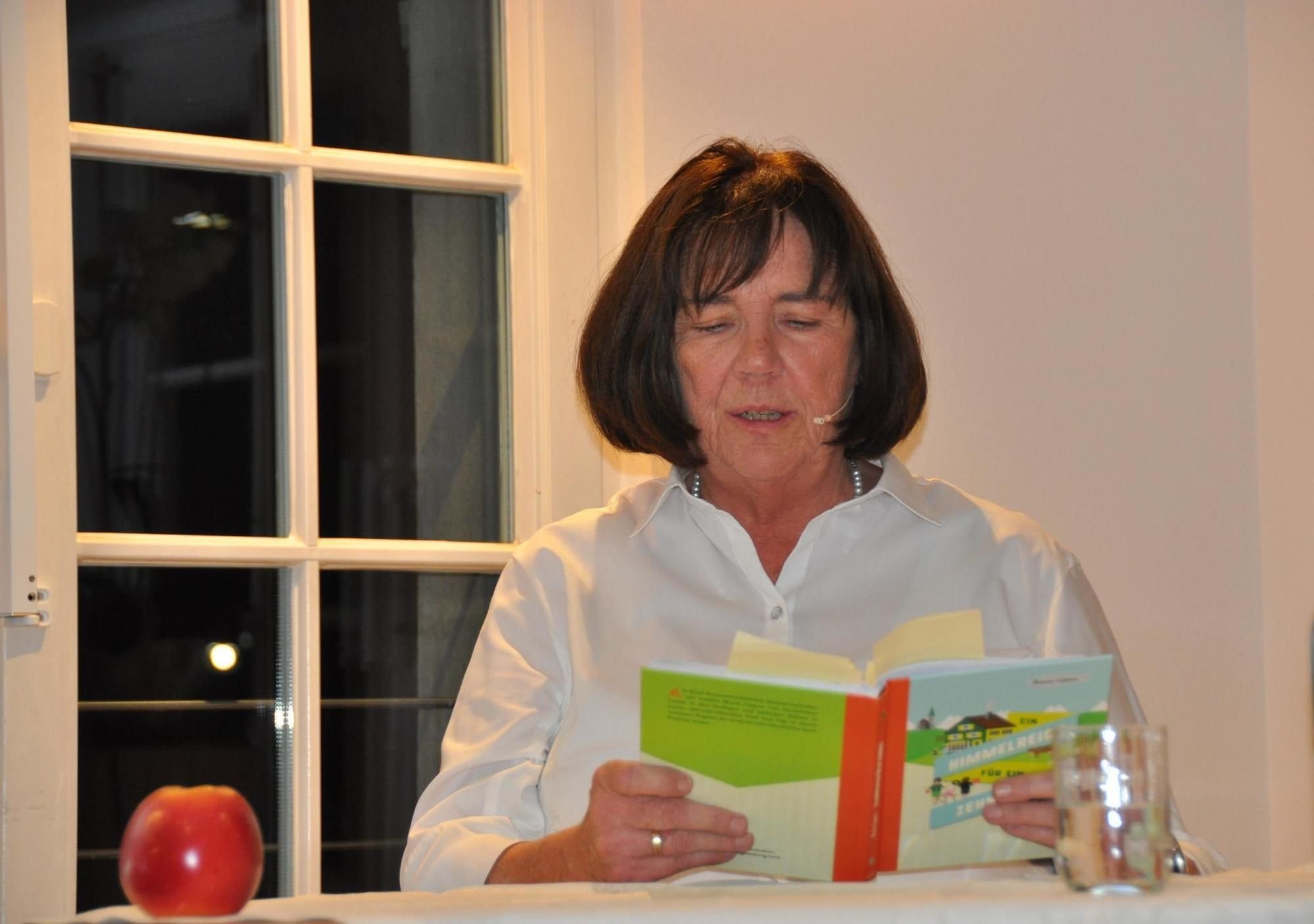 Maria Lippus erzählt aus ihrer Kindheit in Pfärrich