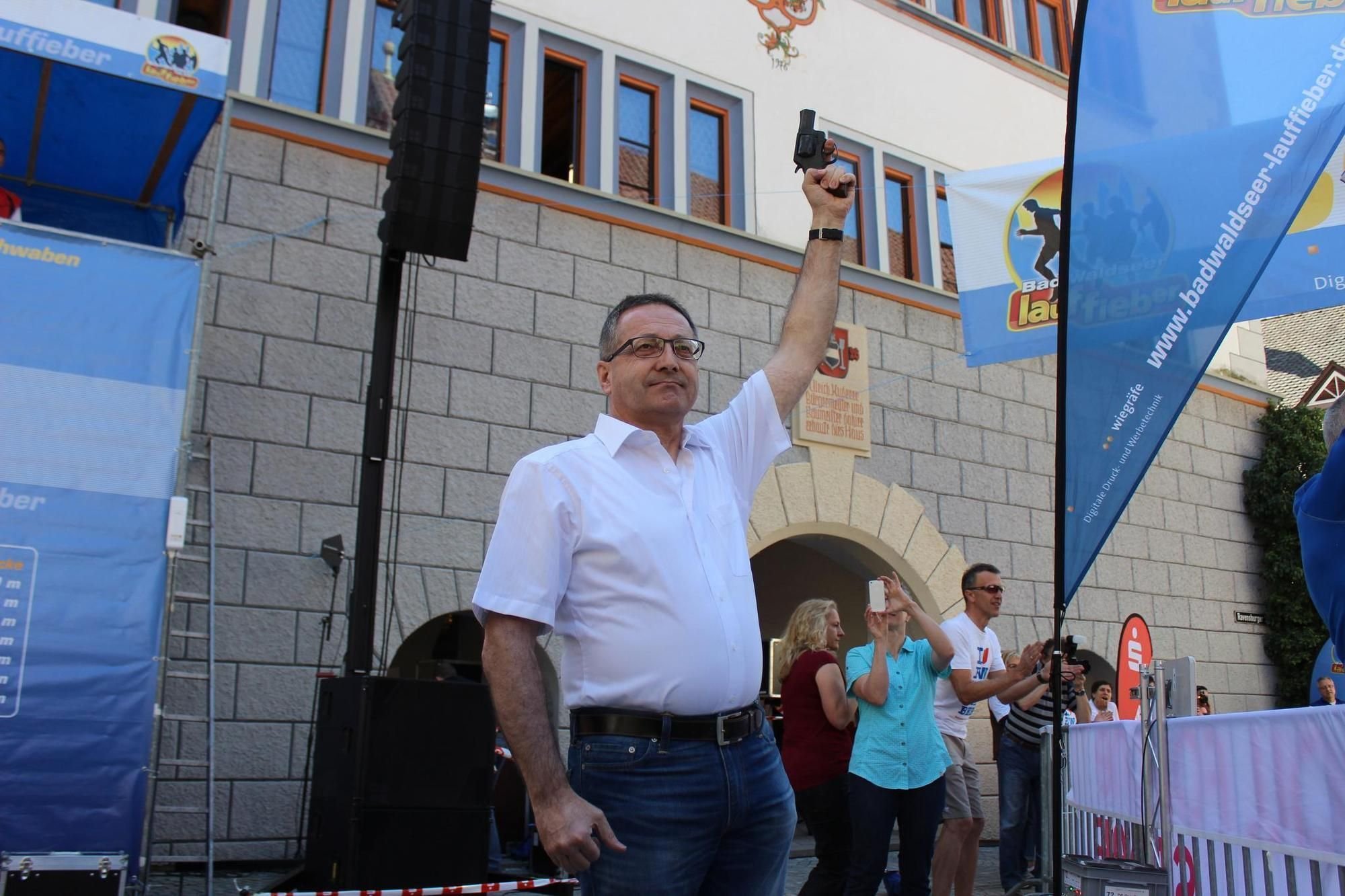 Thomas Manz gibt den Startschuss