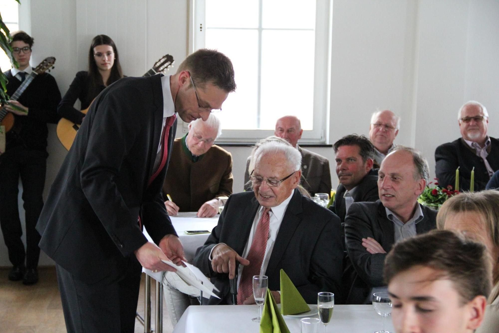 Stadt Erbach feiert ihren Jubilar