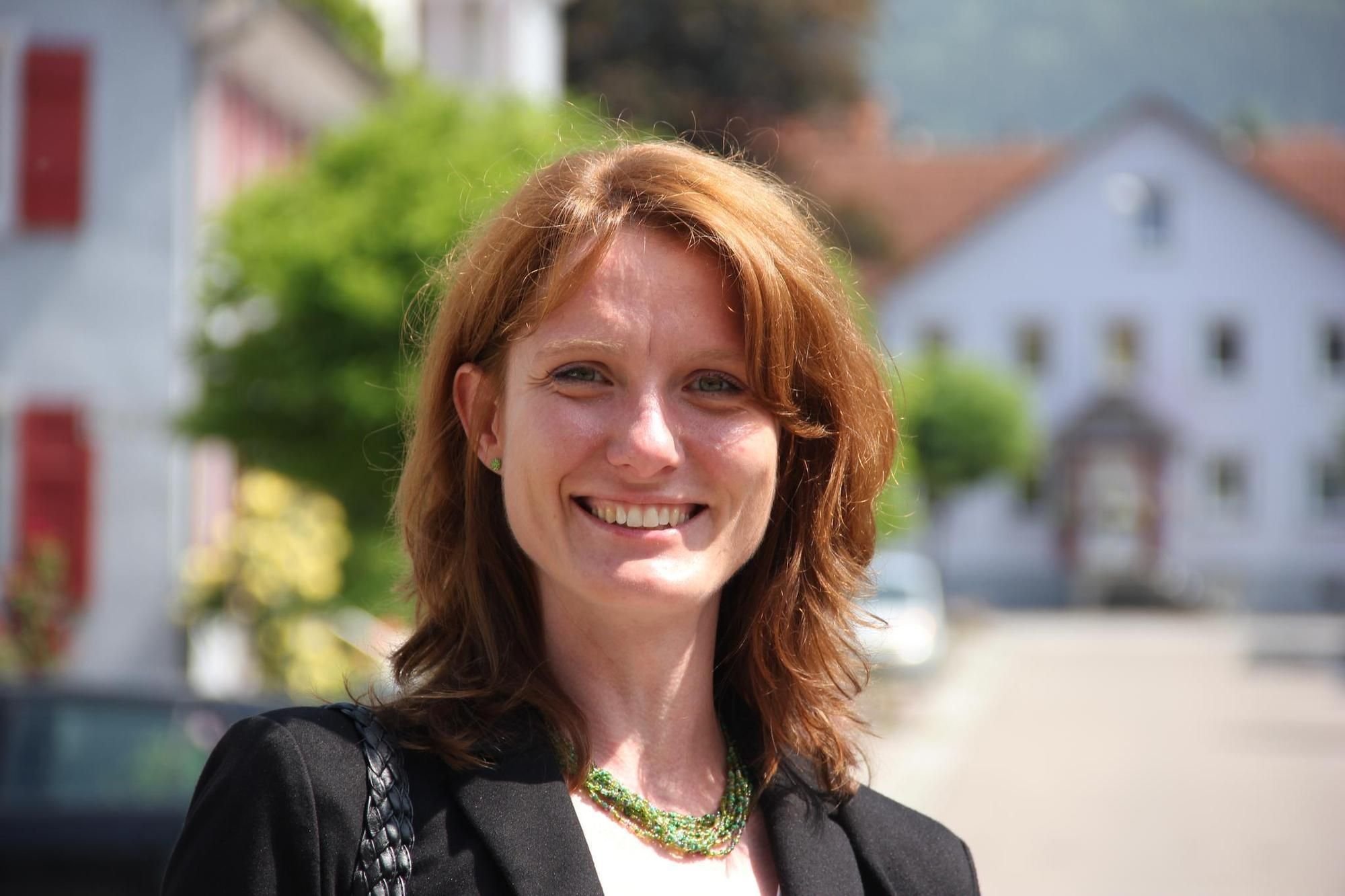 Manuela Raichle signalisiert „Ja“