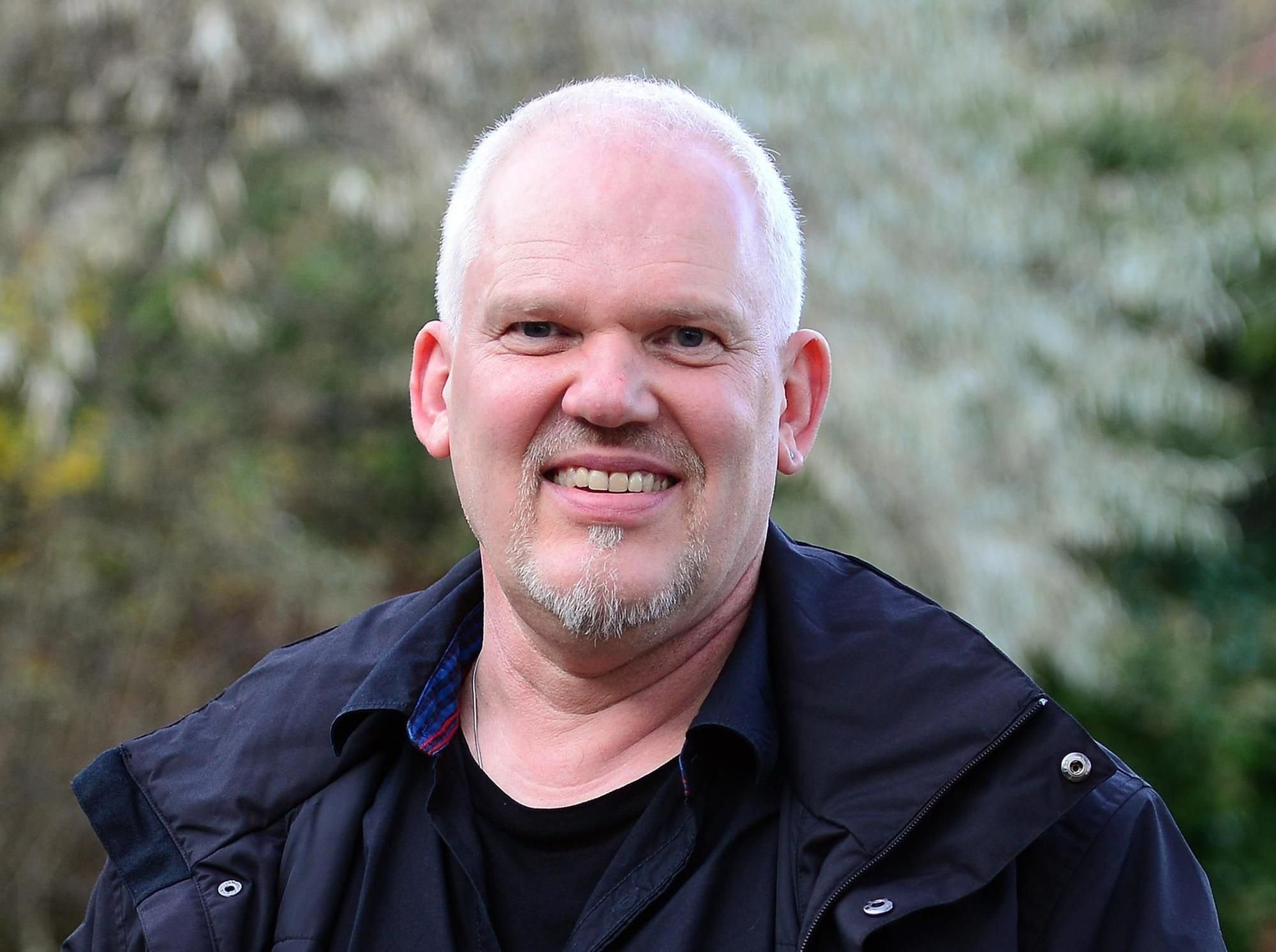 Interview mit Martin Enlen: „ARD und ZDF sollten das machen, was sie am ...