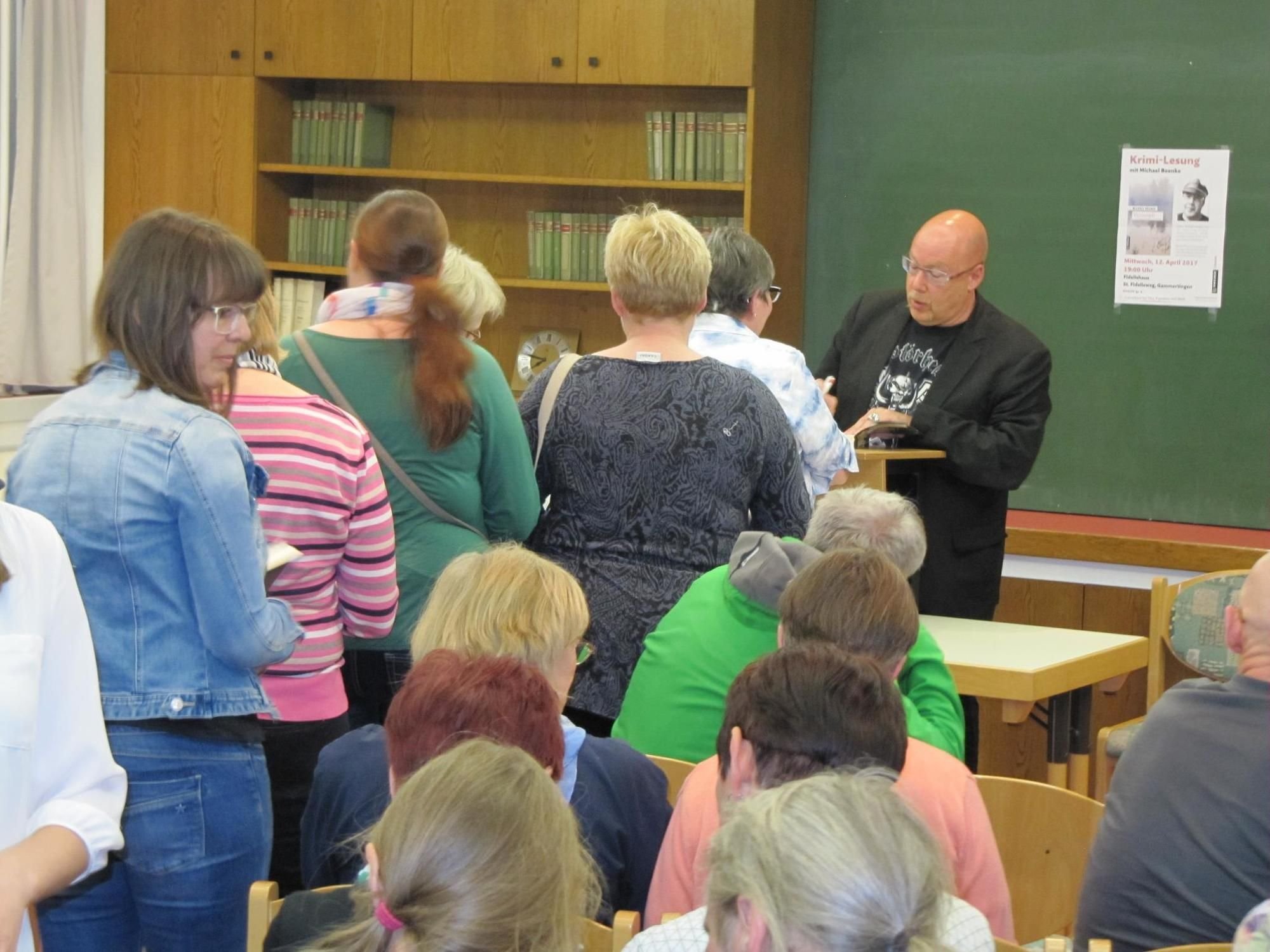 Krimilesung mit Michael Boenke im Fidelishaus