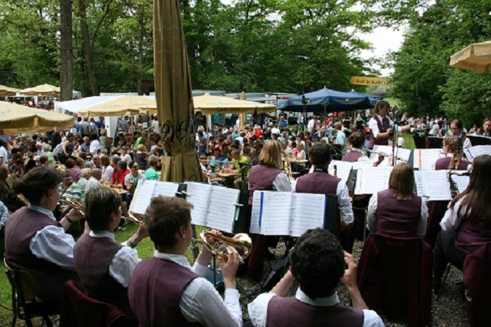Bilderbuchwetter am Vatertags-Haldenfest