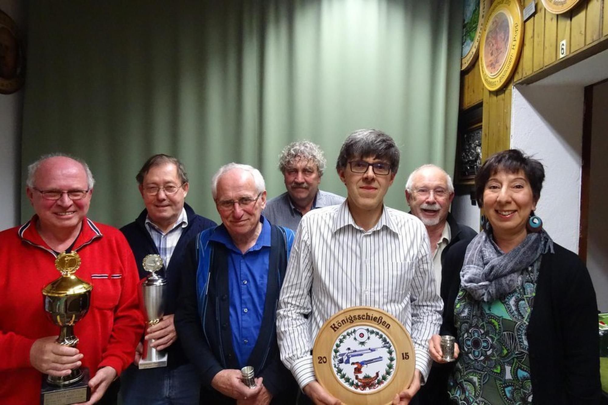 Martin Merz gewinnt Eröffnungsscheibe