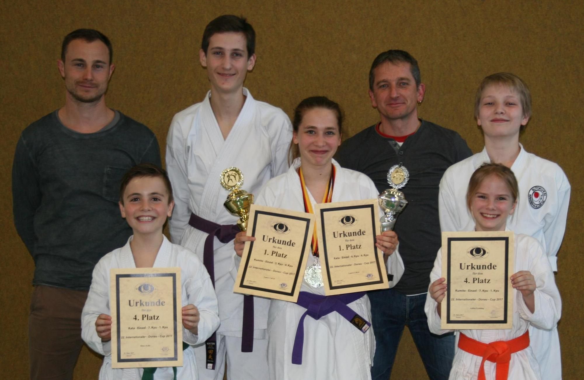 Karate: Laura Calvet holt einen Doppelsieg