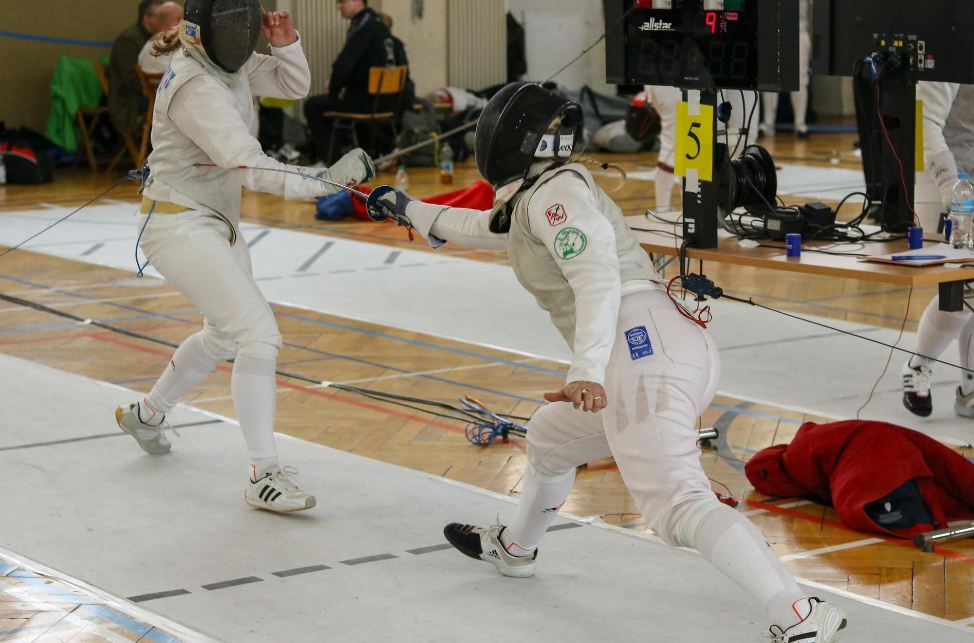 Hannah Math und Josef Weber sind Fecht-Bezirksmeister