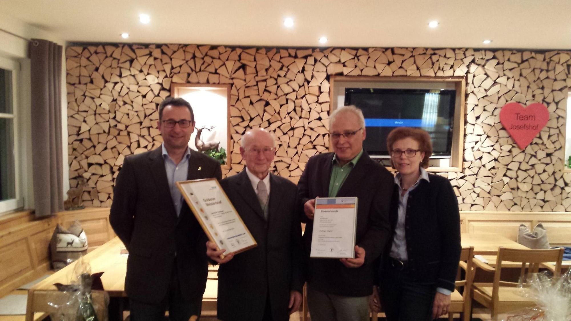 Diamantener Meisterbrief für Firmengründer