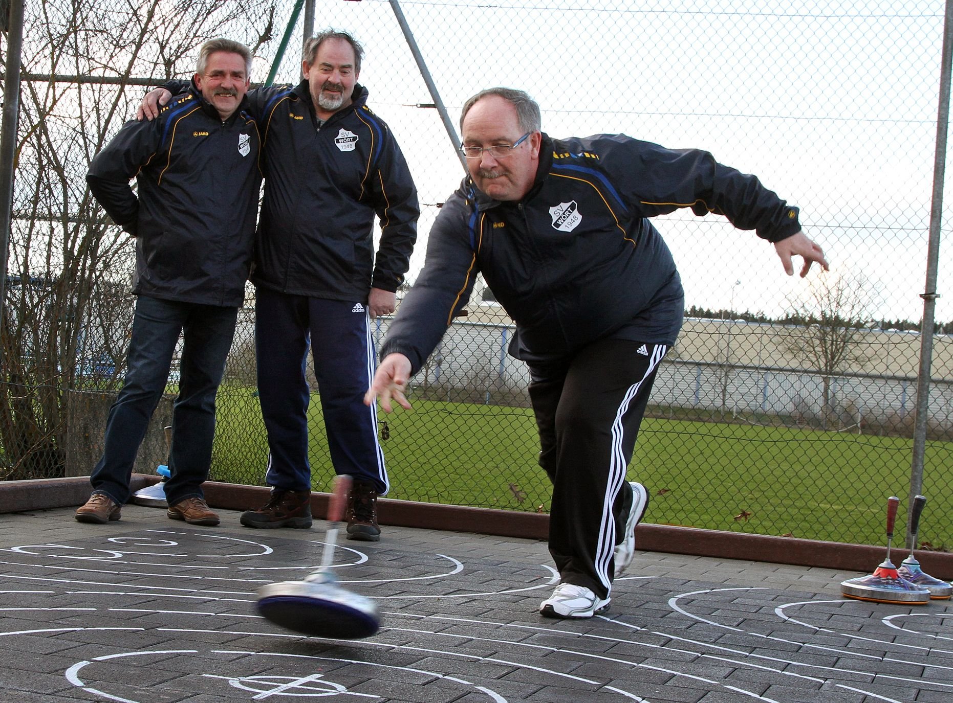 Stockschießen ist Power gepaart mit Feingefühl