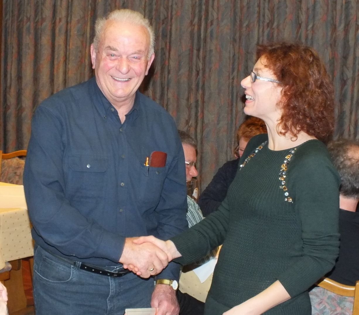 Liederkranz ehrt Karl Burger