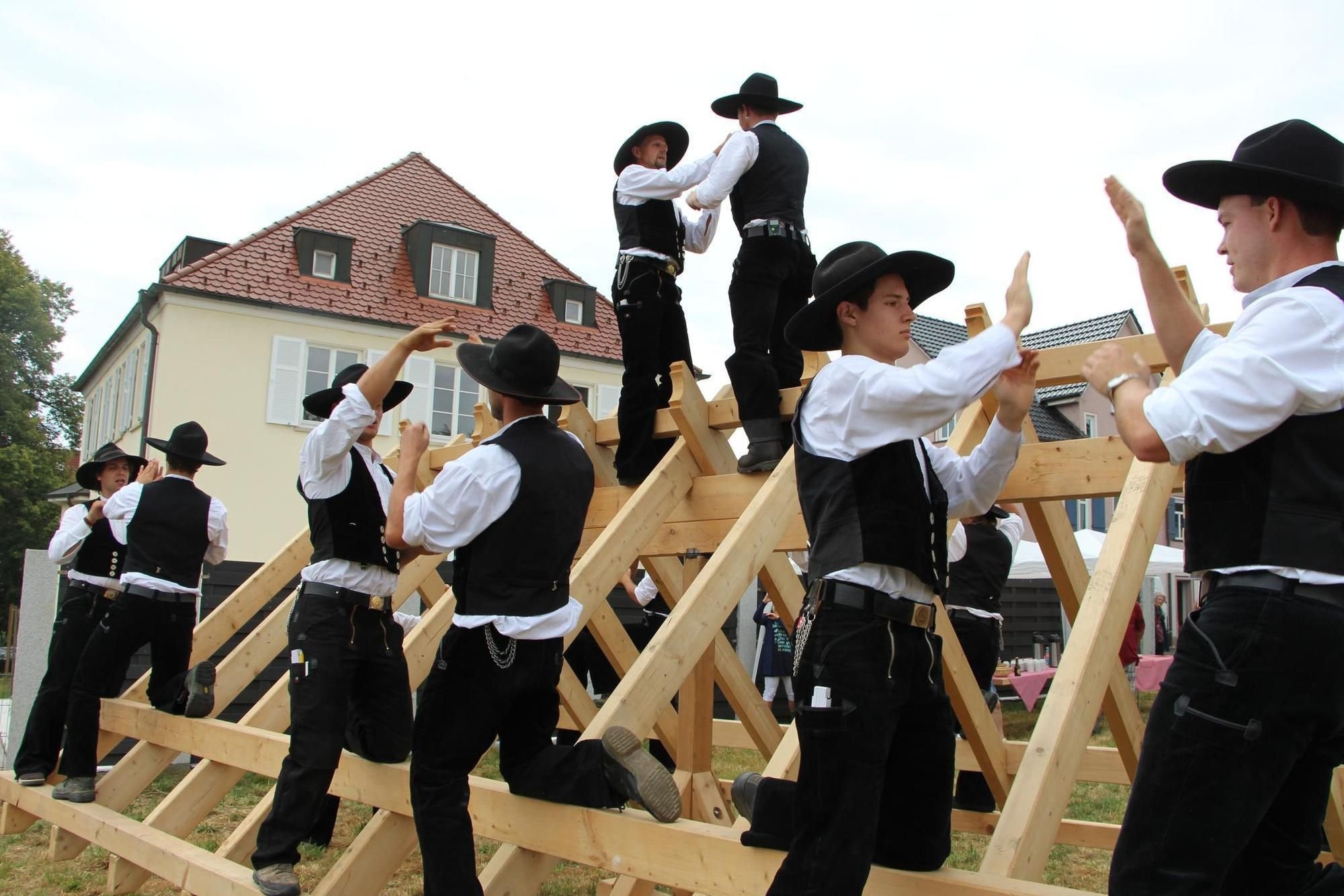 „Das Zimmermann-Handwerk lebe hoch!“