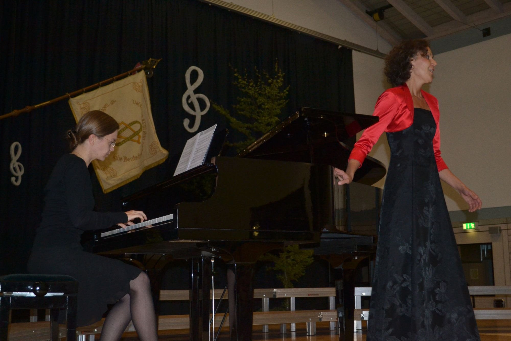 Merlind Witte singt sich in die Herzen