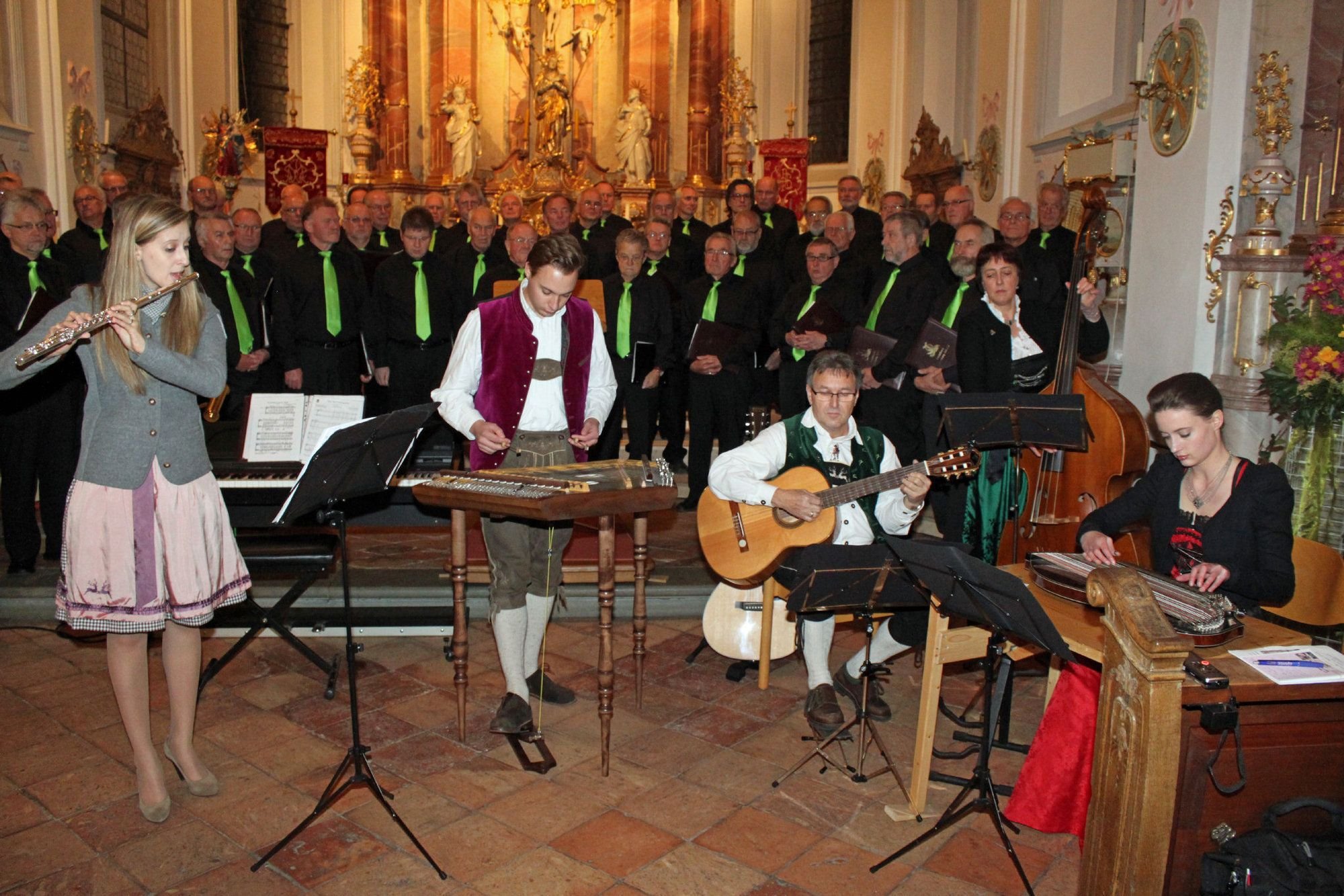 Sänger und Musiker präsentieren tolles Konzert in Otterswang