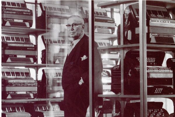 Die vielen Gesichter des Dr. Ernst Hohner