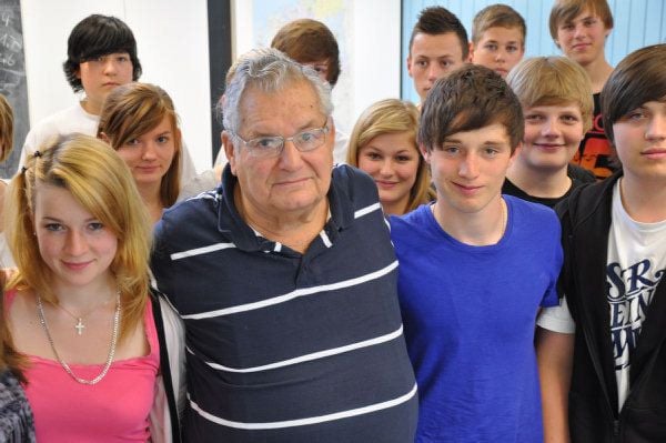 EBR-Schüler sind von David Salz‘ Bericht sehr berührt