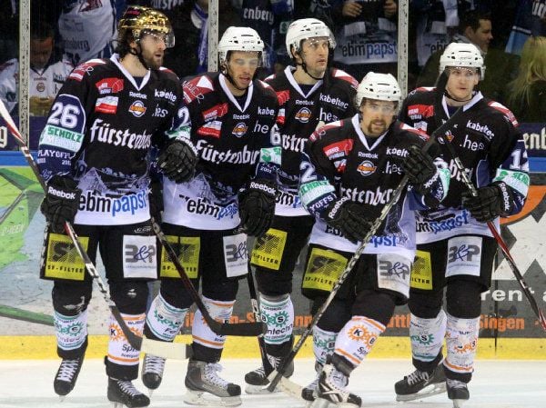 Jason Pinizzotto stellt die Serie für den SERC auf 3:0