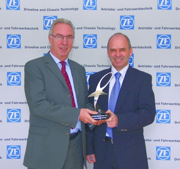 ZF wird als Lieferant für Baumaschinensysteme prämiert