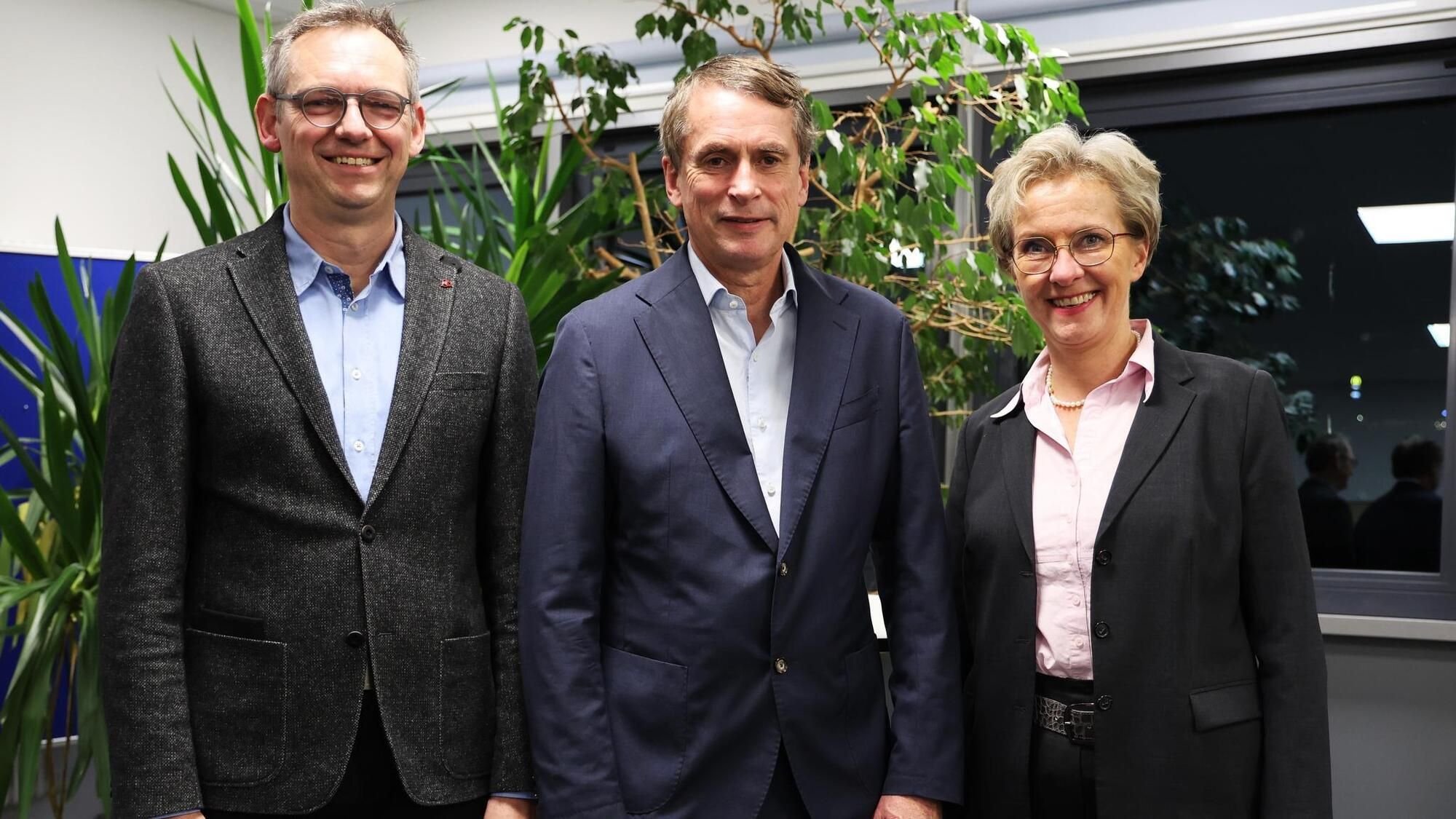 Geschäftsführung von Henke-Sass, Wolf ist wieder vollständig