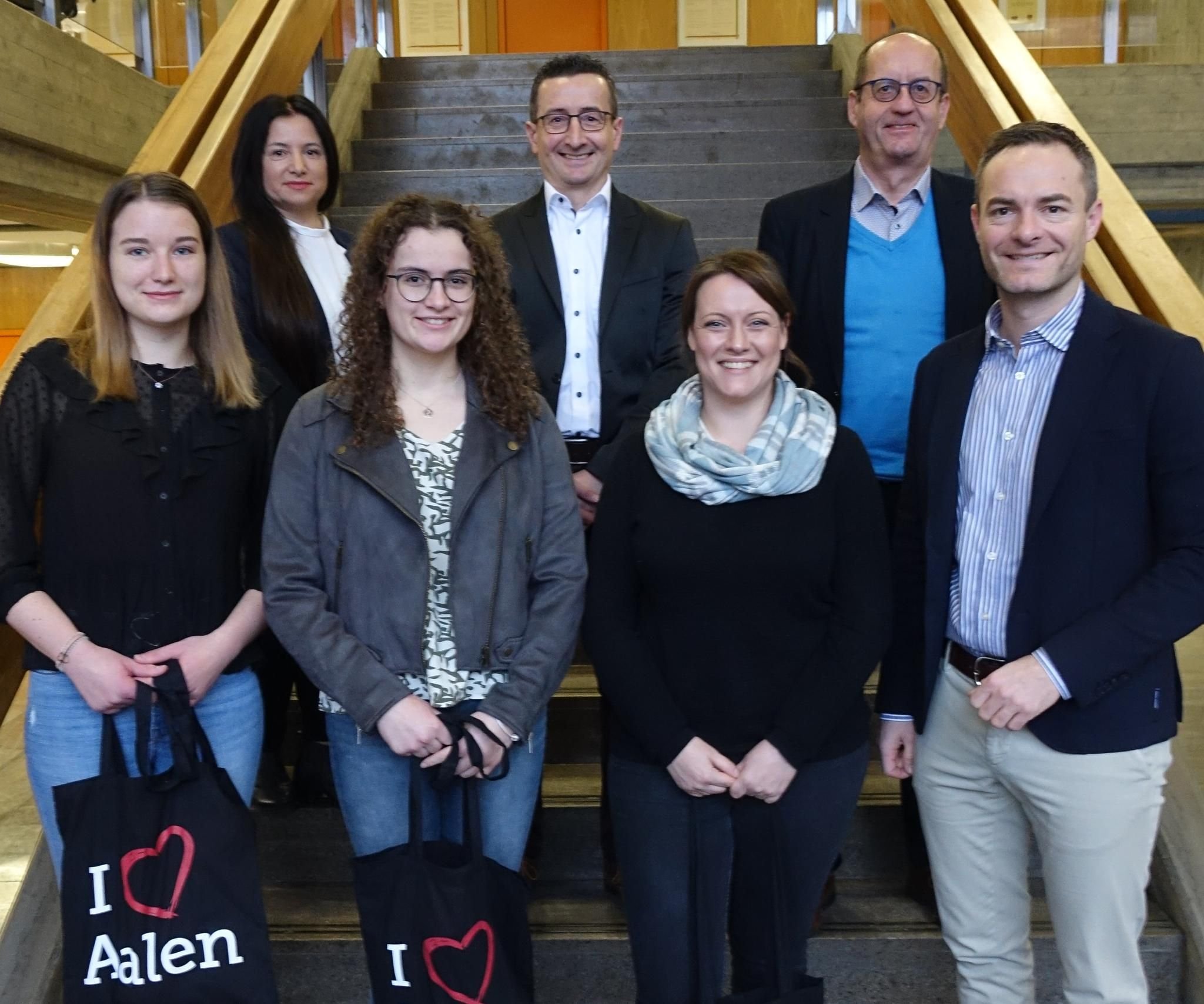 Aalen: Drei Stadt–Azubis verkürzen ihre Lehrzeit