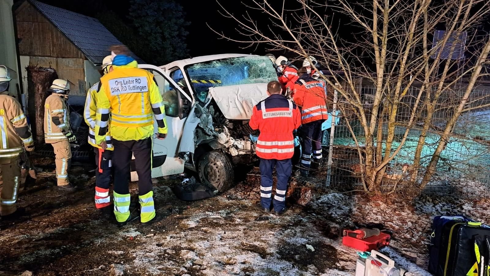 Unfall auf der B14 bei Emmingen-Liptingen: Mann schwer verletzt
