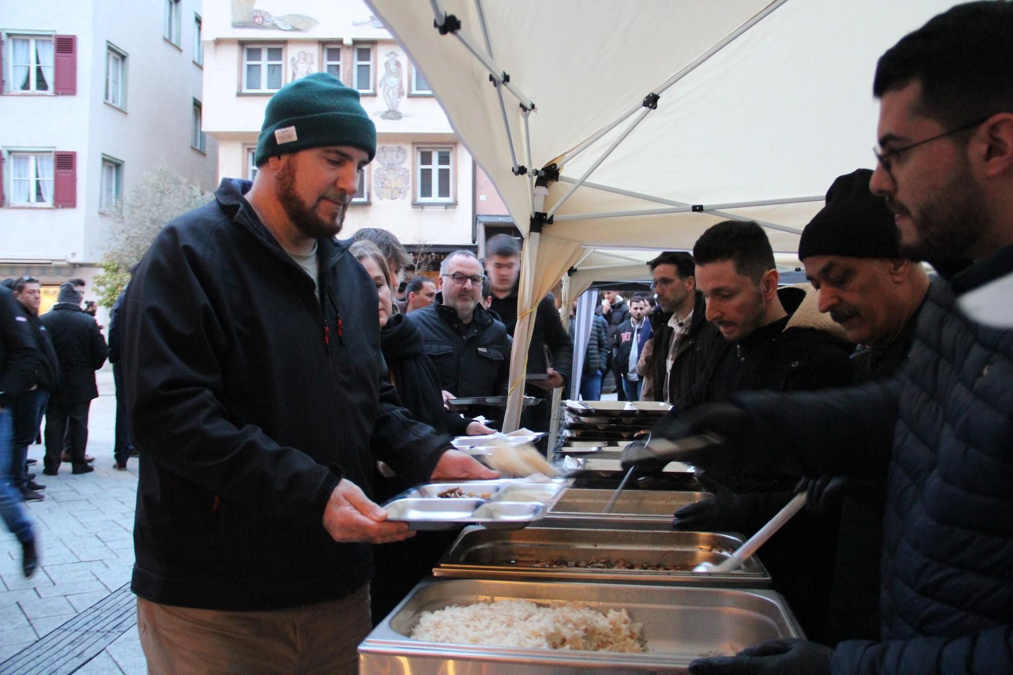 Gemeinsames Ramadan-Fastenbrechen in Ravensburg