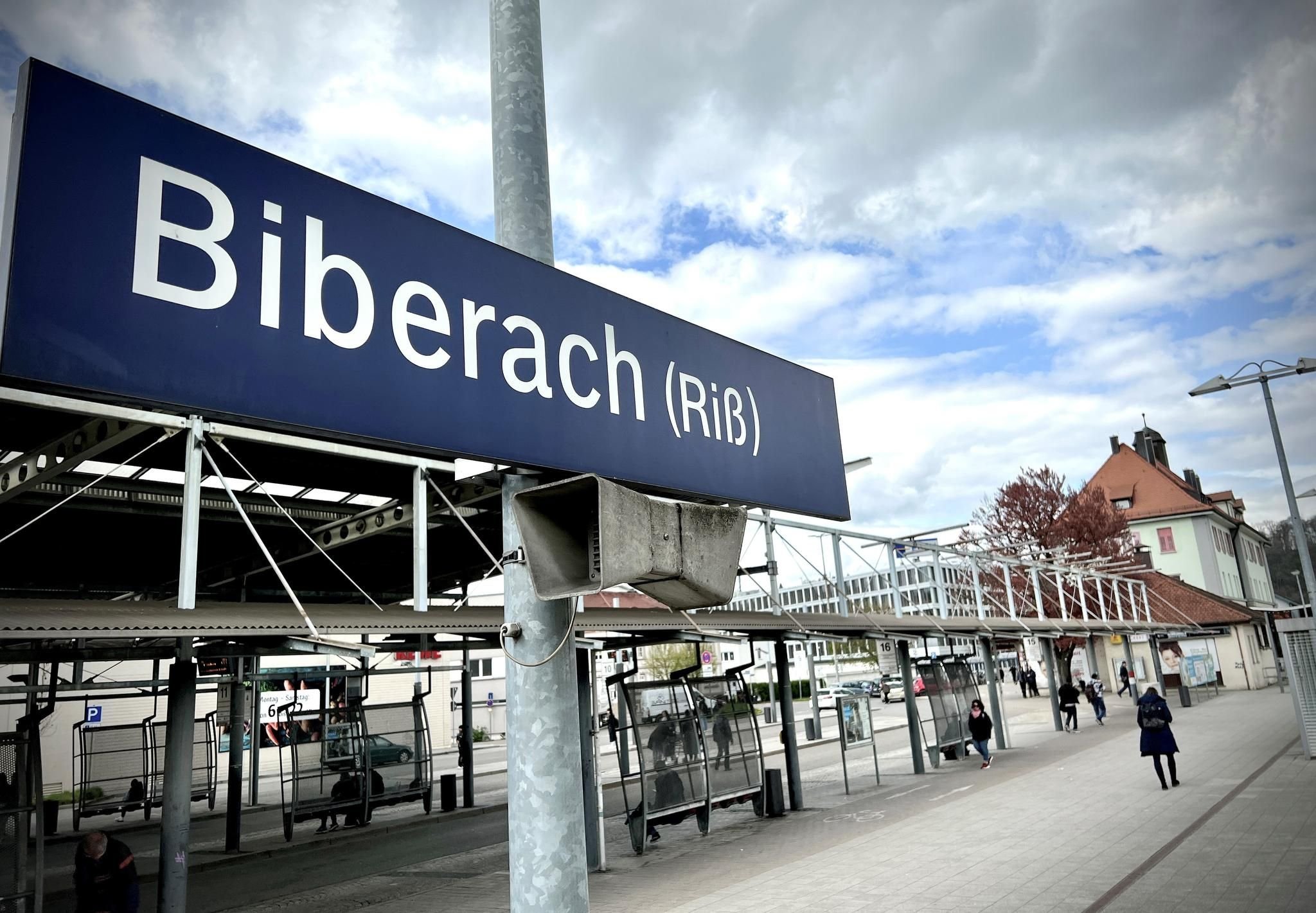 Biberach: Polizei und Stadt wollen Kriminalität am Bahnhof stoppen