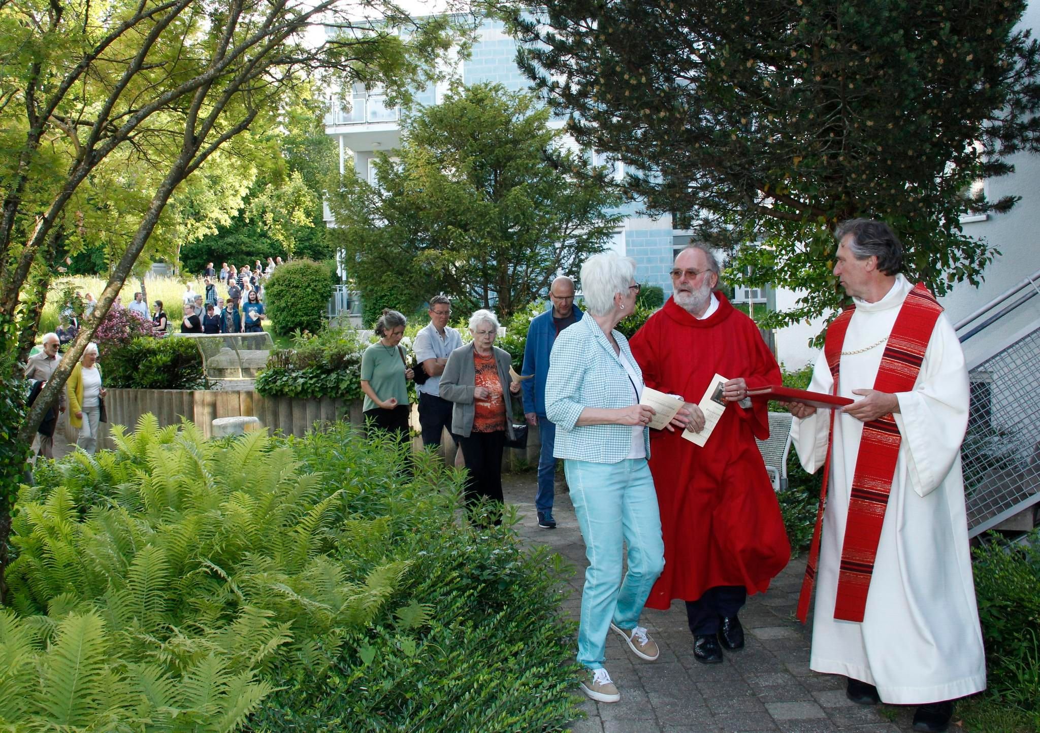 Gläubige begeben sich auf Spurensuche — ICH BIN DA