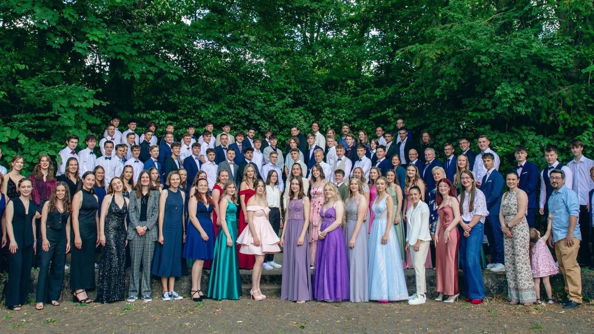 Ellwangen: Das sind die Absolventen 2023 des Peutinger–Gymnasiums