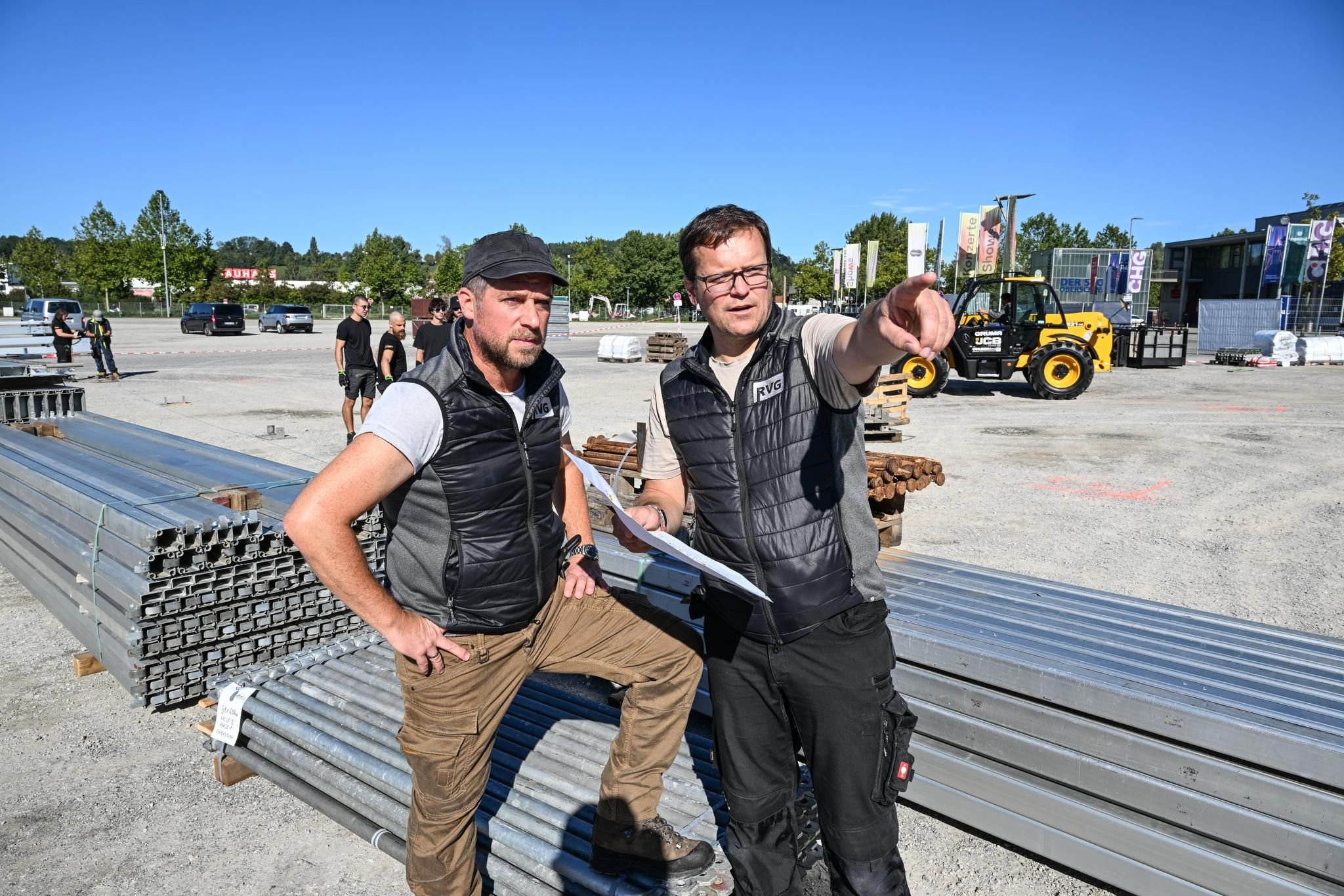 Aufbau der Oberschwabenschau 2023 in Ravensburg gestartet