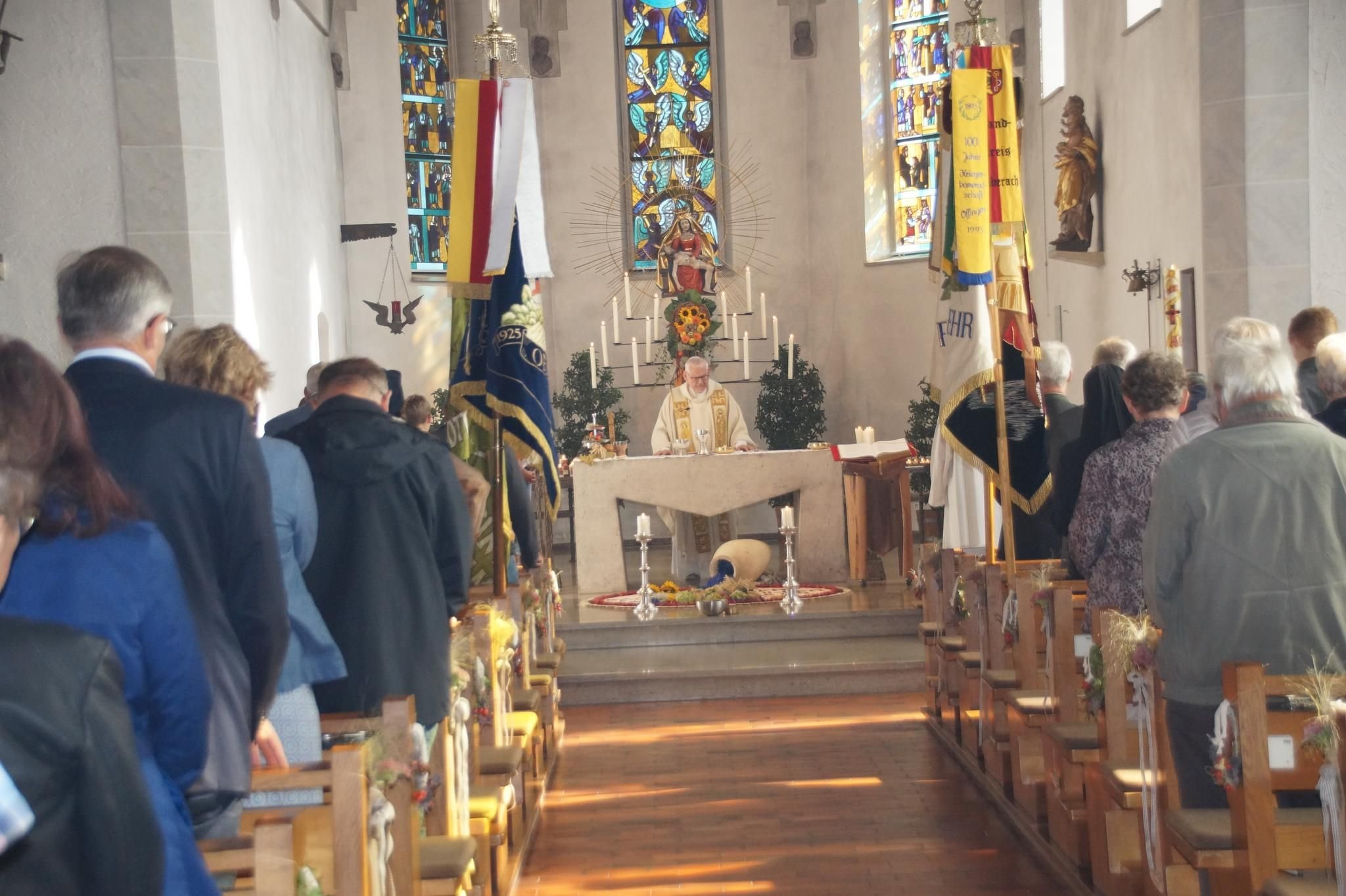 Offingen: Kreiserntedankfeier auf dem Bussen