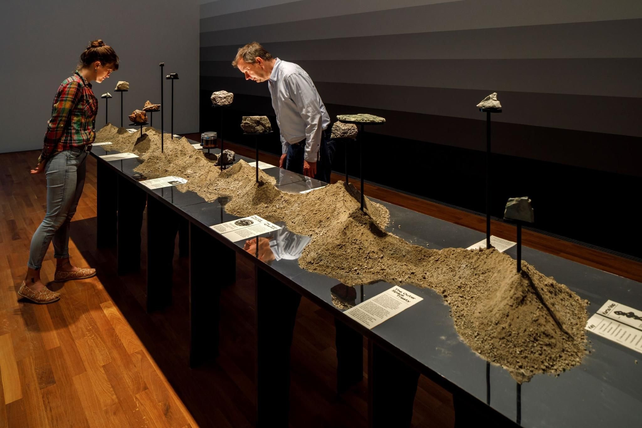 Vortrag von Maximilian Bertamini zum Thema Weltraumbergbau