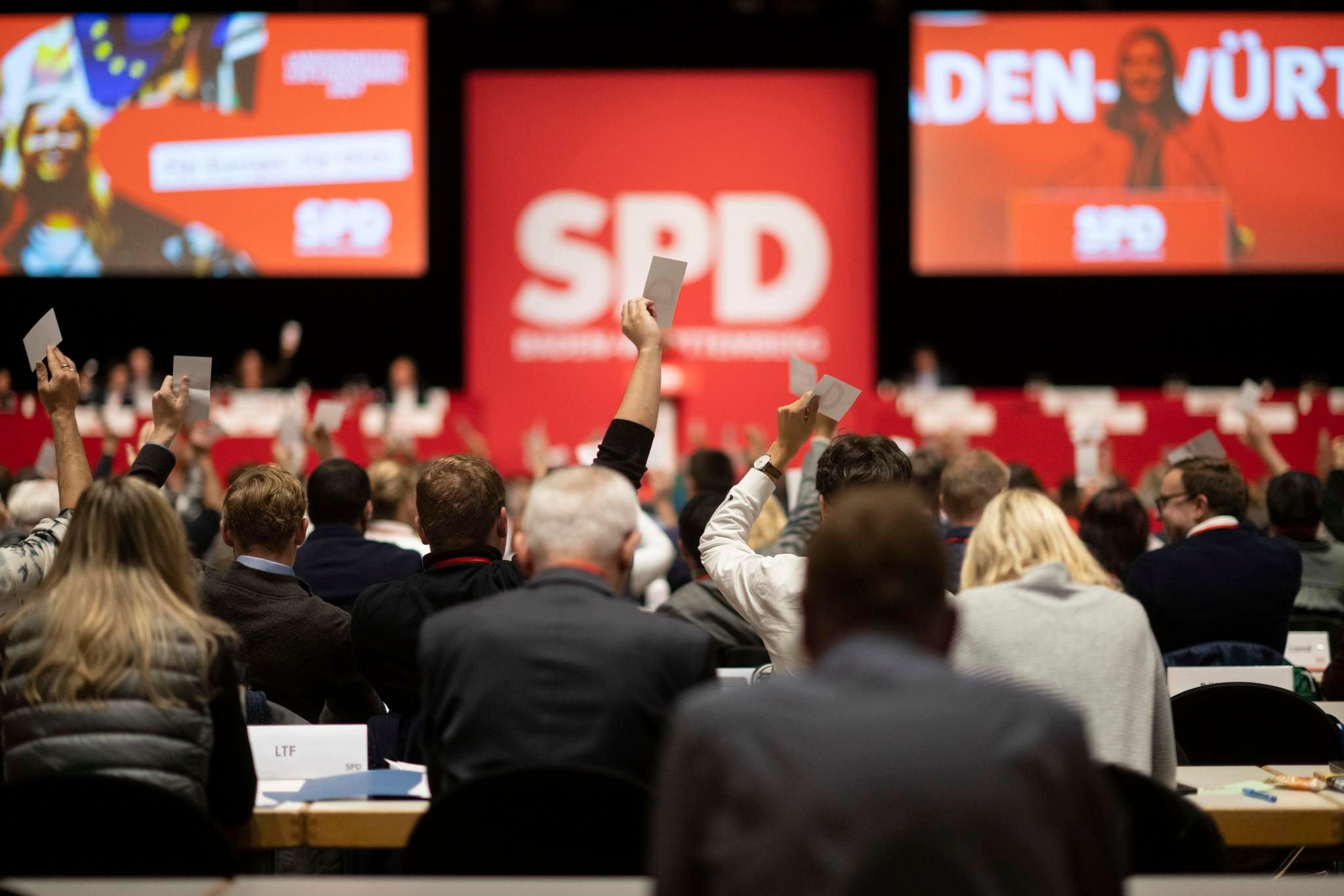 Parteitag: SPD ringt um Flüchtlinge und Migration