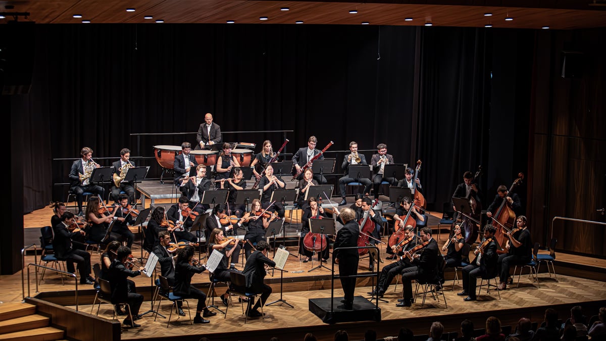 Ehingen: Zwei Dirigenten im Austausch über Klassik und Blasmusik