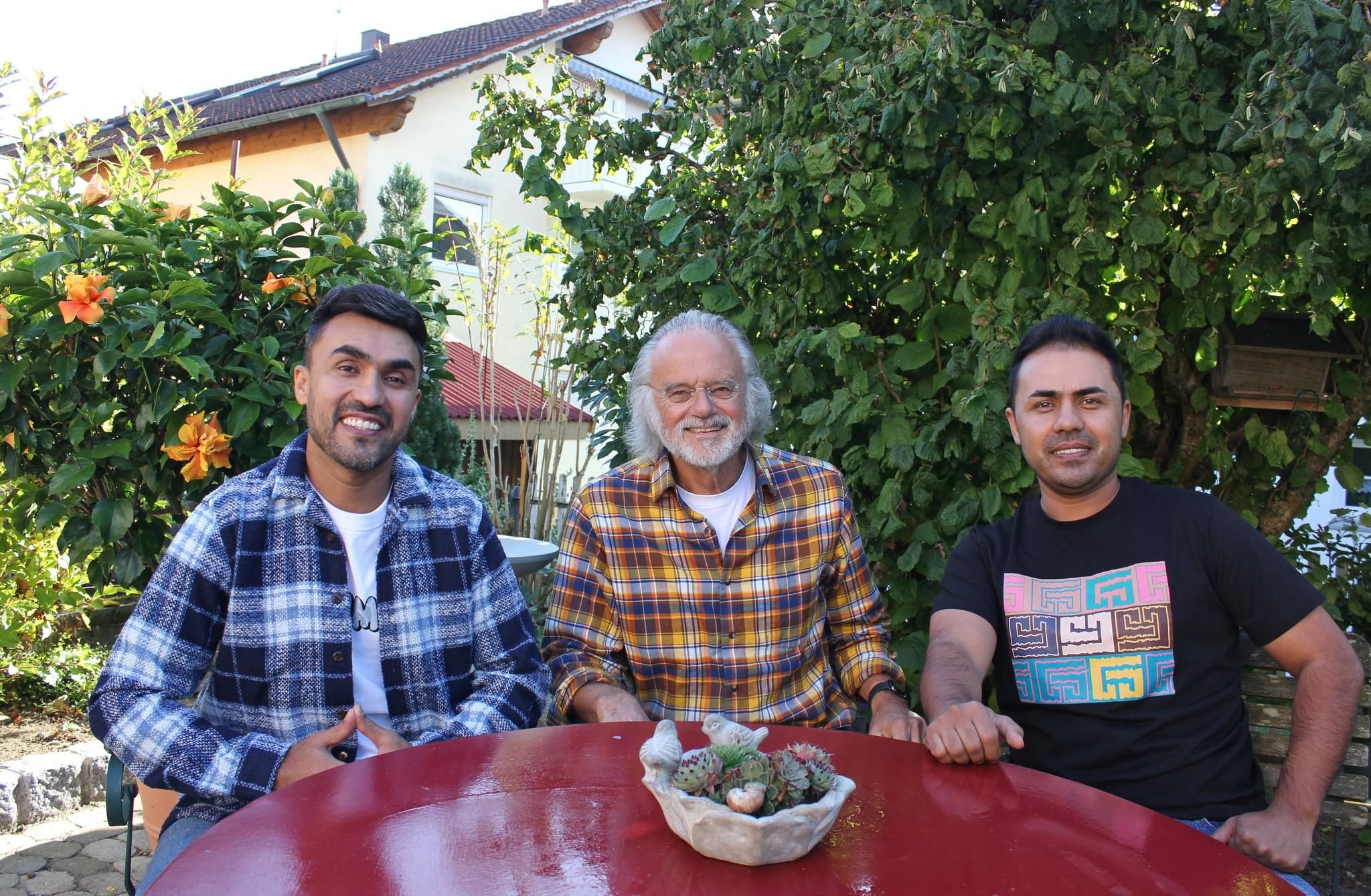 Farid und Fareidon Azizi sind nun wieder glücklich in Lindau