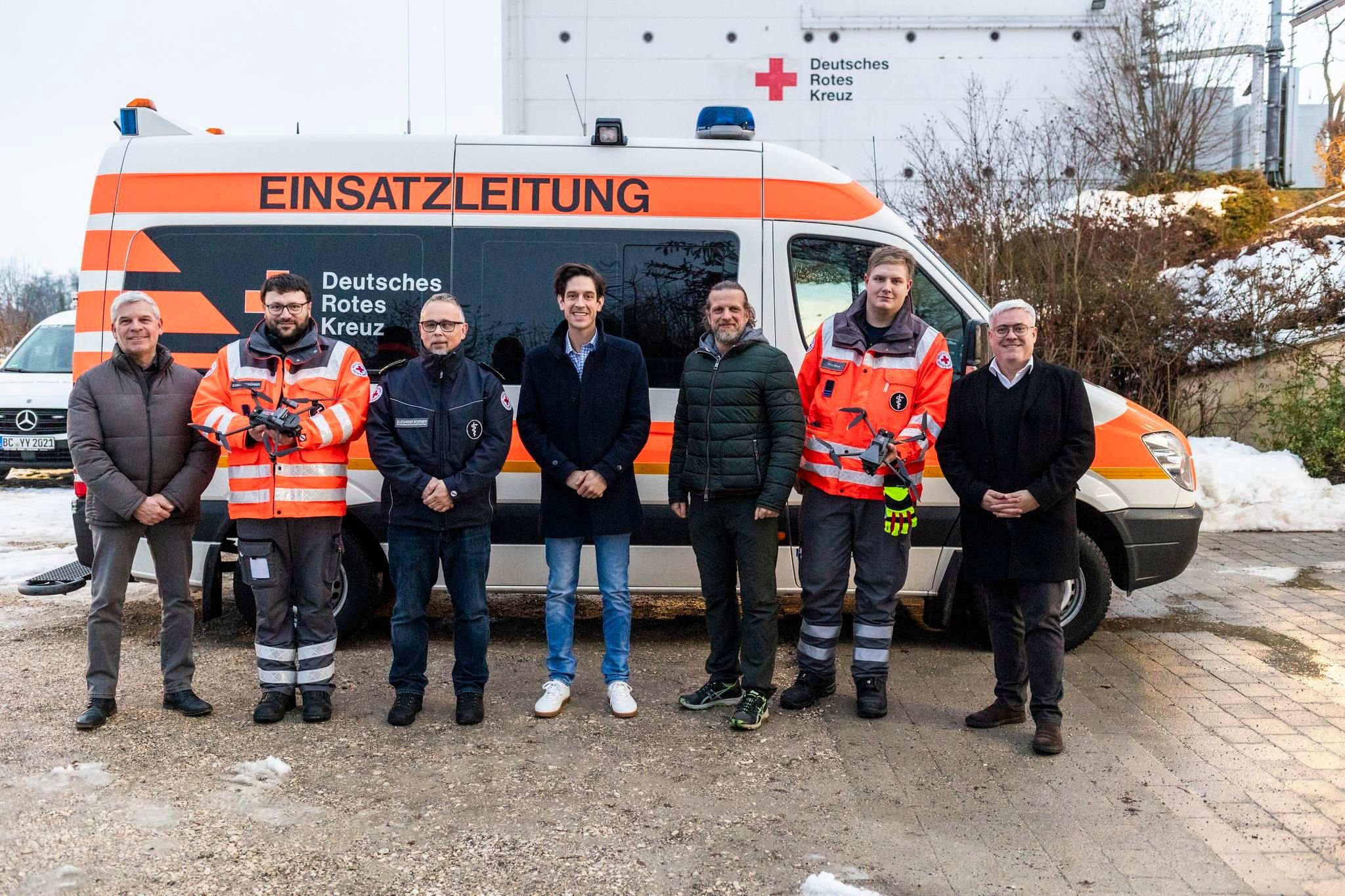 Zwei neue Drohnen für das DRK