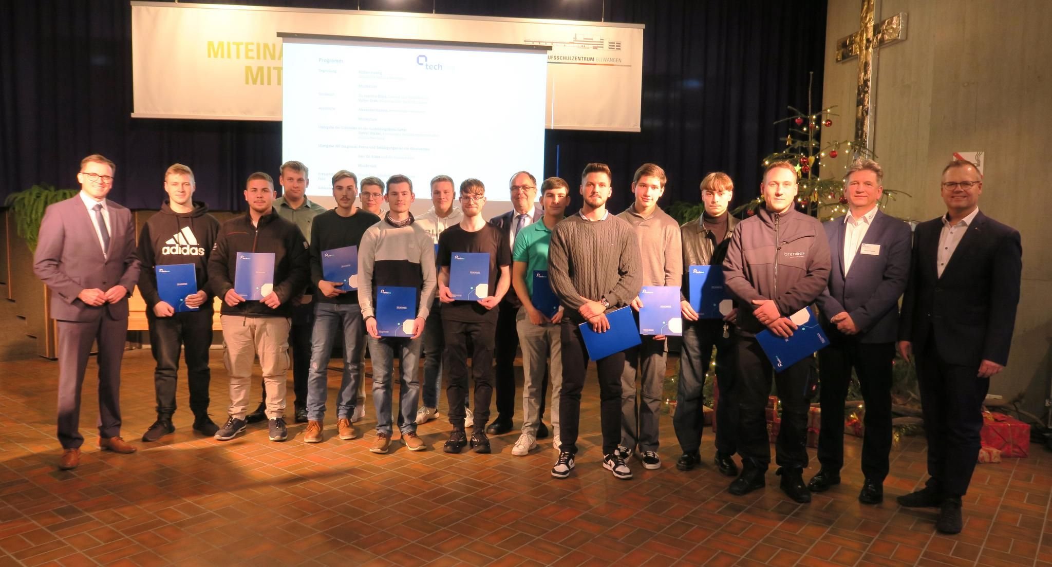 Techma feiert Entlassfeier