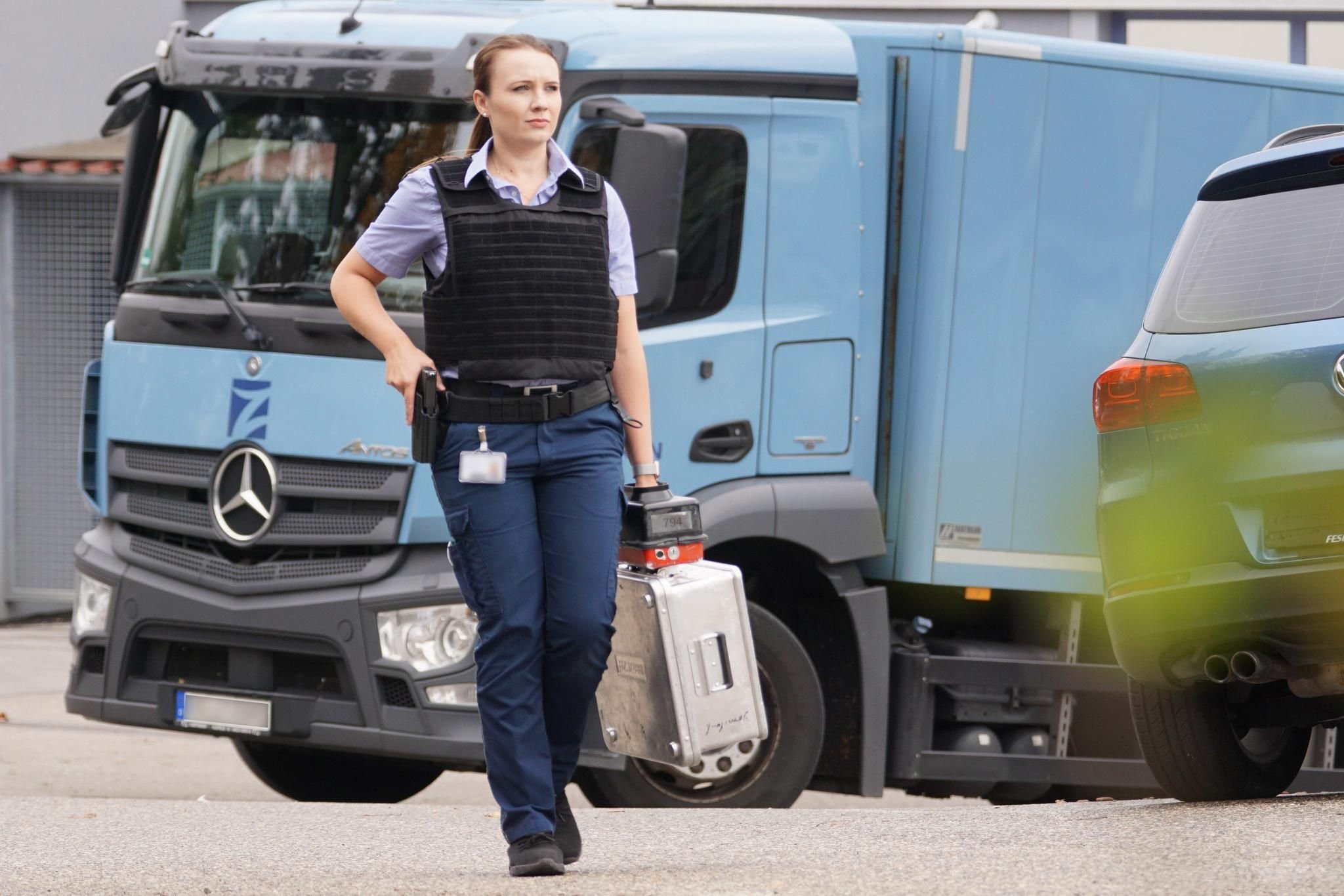 Diese schlagfertige Münsingerin beschützt Geldtransporte