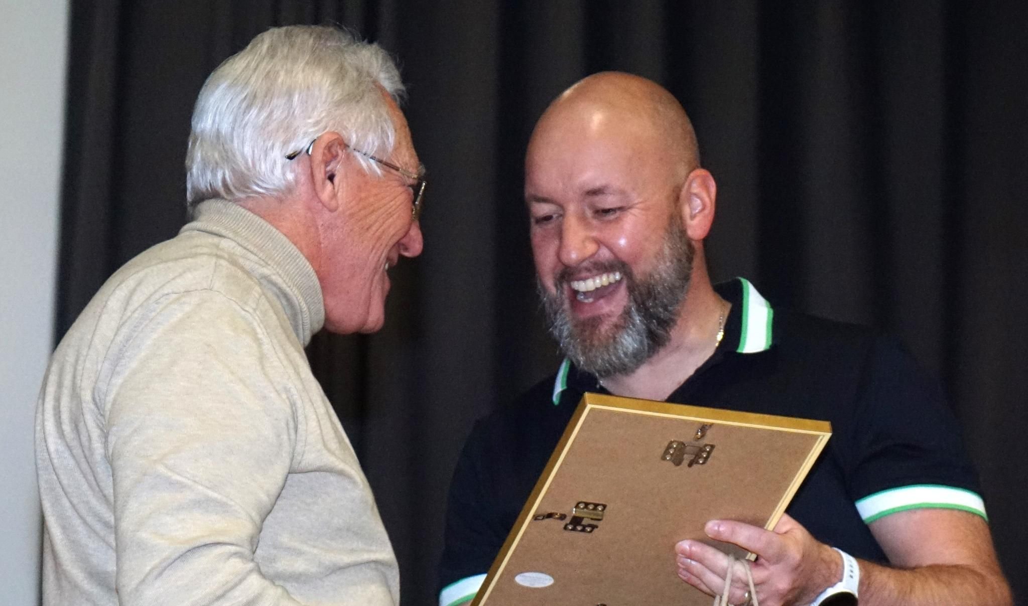 Karin Ersing und Hans Schädler neue Ehrenmitglieder