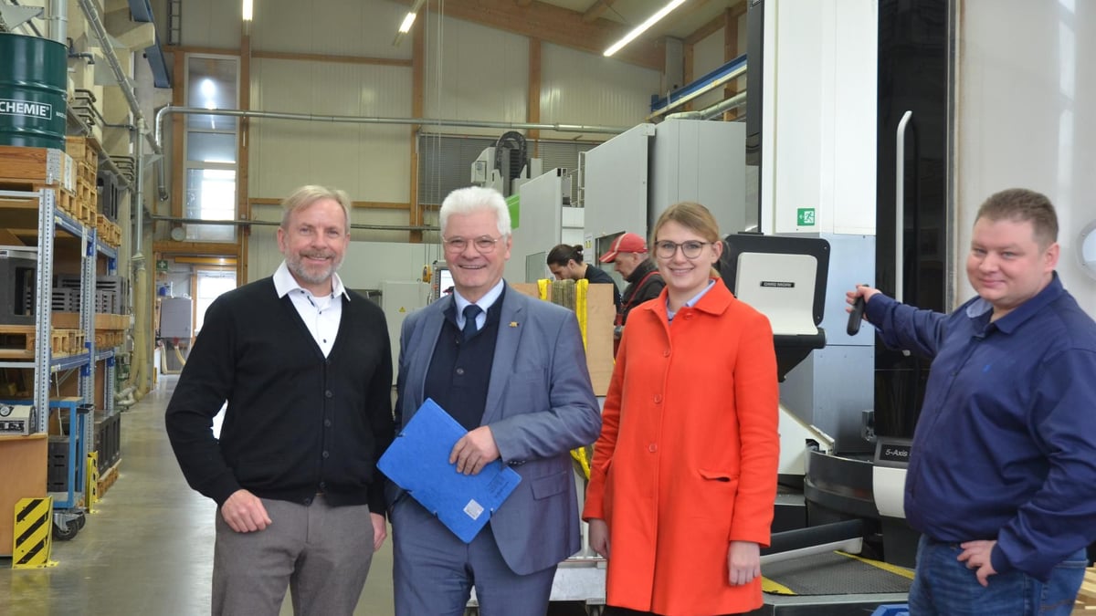 Roland Käfer übernimmt die insolvente Firma HFM