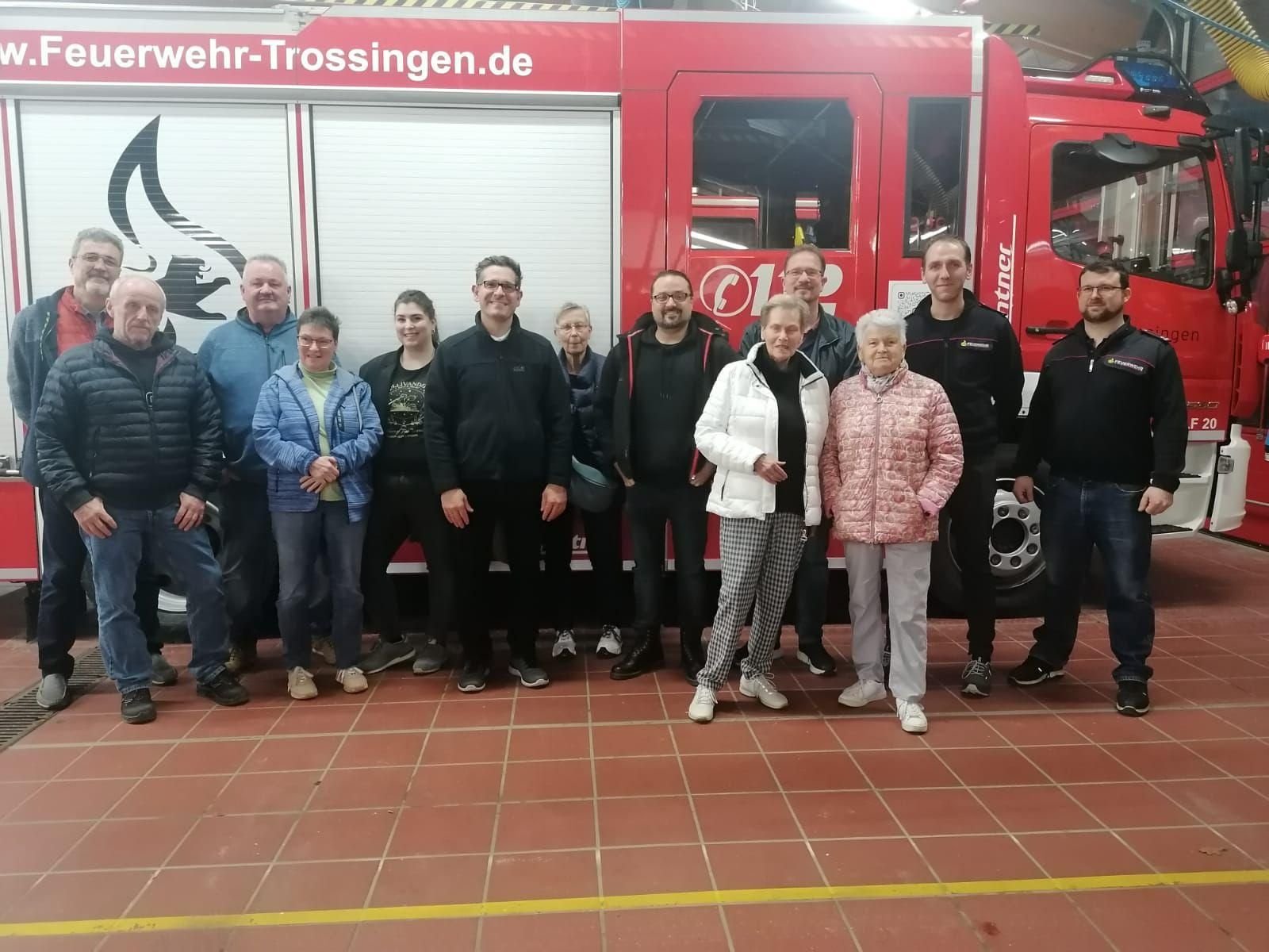 Feuerwehr Trossingen erhält Besuch vom SPD-Ortsverein